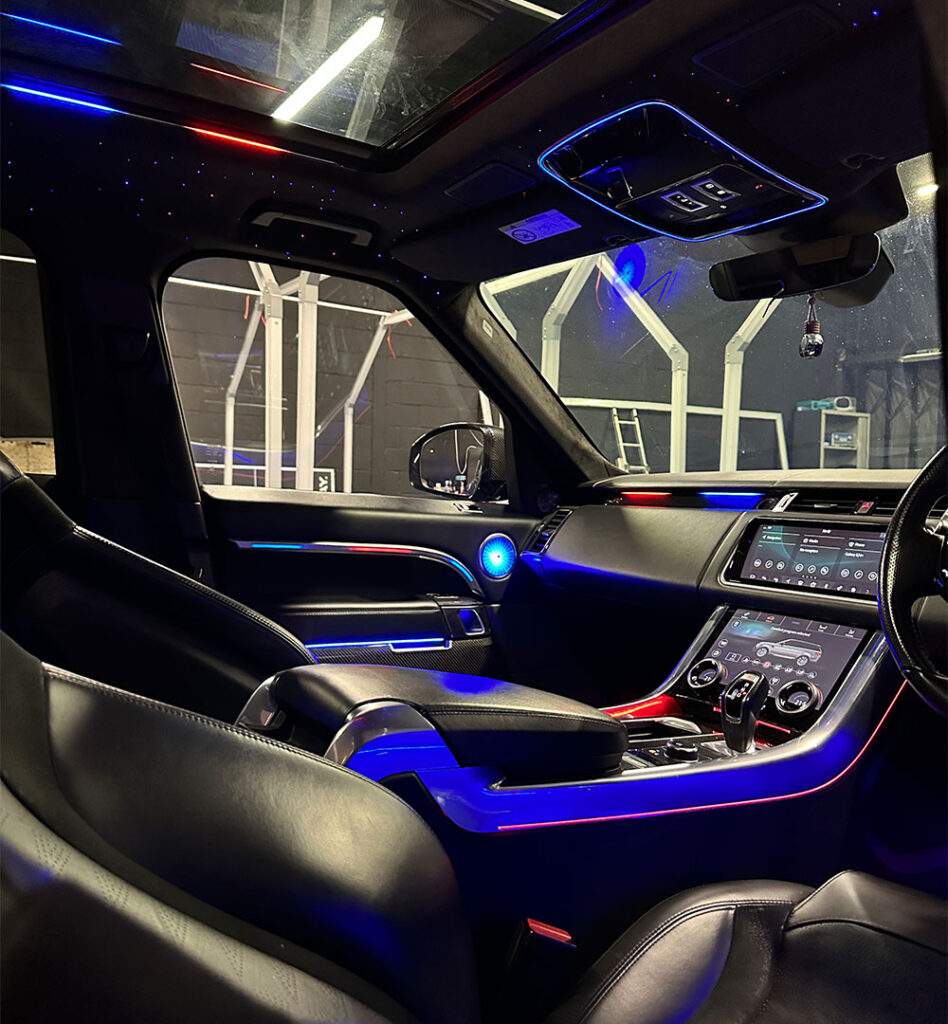 Range Rover - R28 Custom Garage